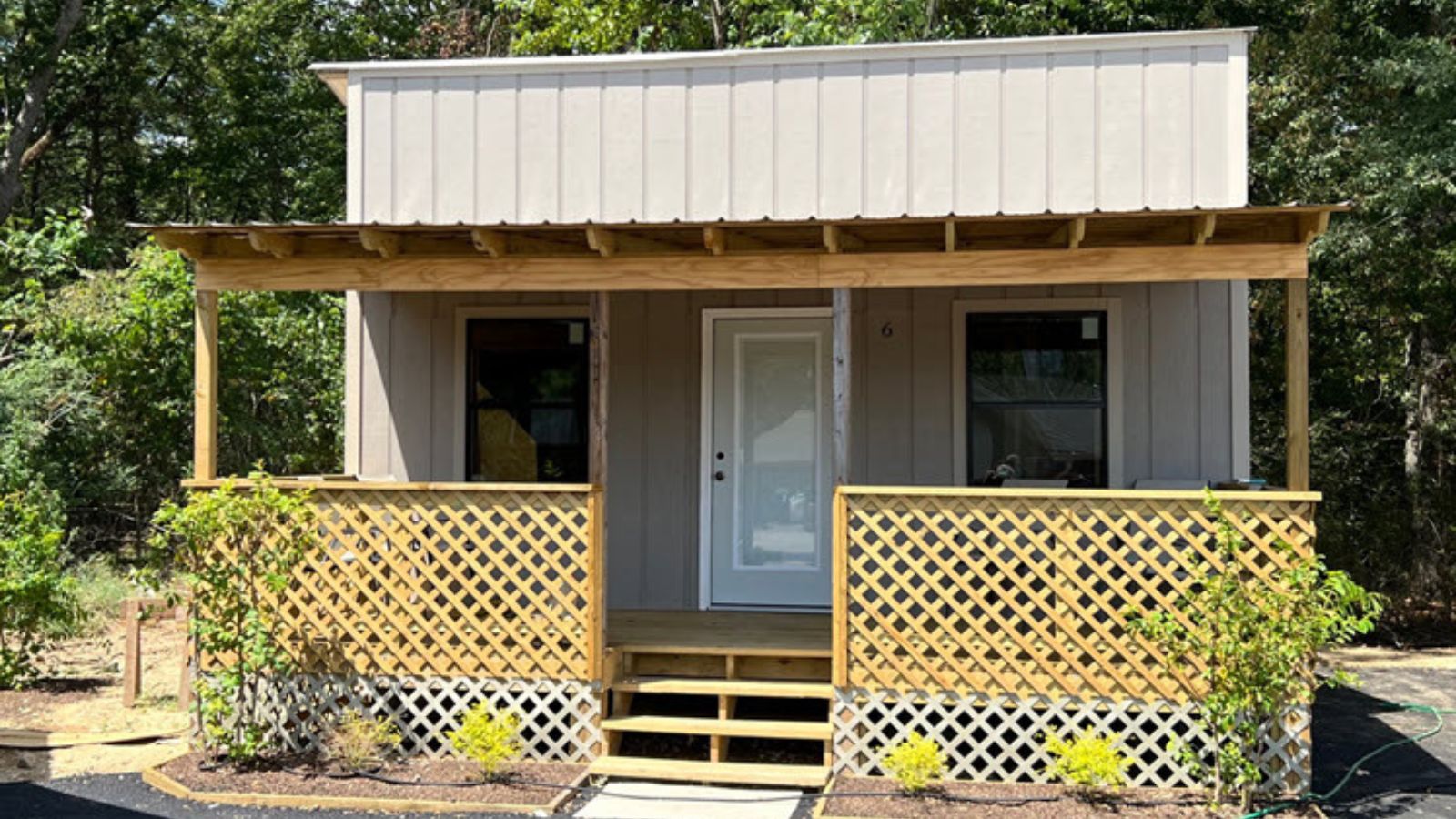 Trace Cottages | Overnight Stays to Extended Visits